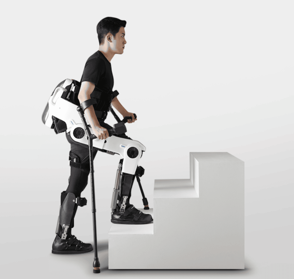 WalkOn Exoskelett Für Den Alltag Von Angel Robotics